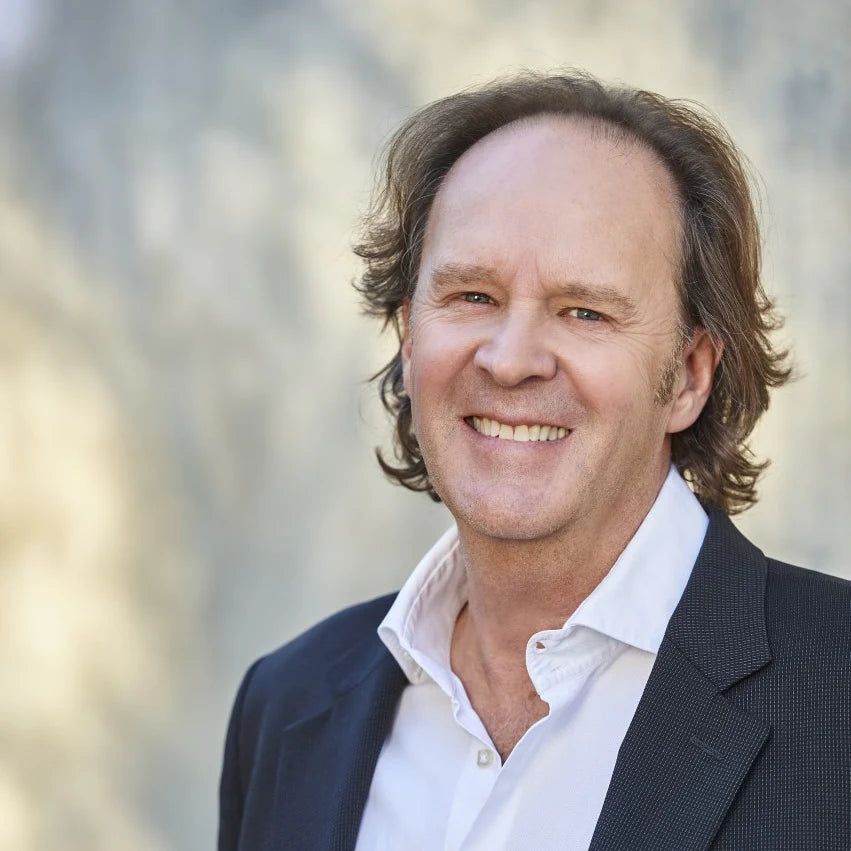 Mark Greenwood – Flight by Paper Bird